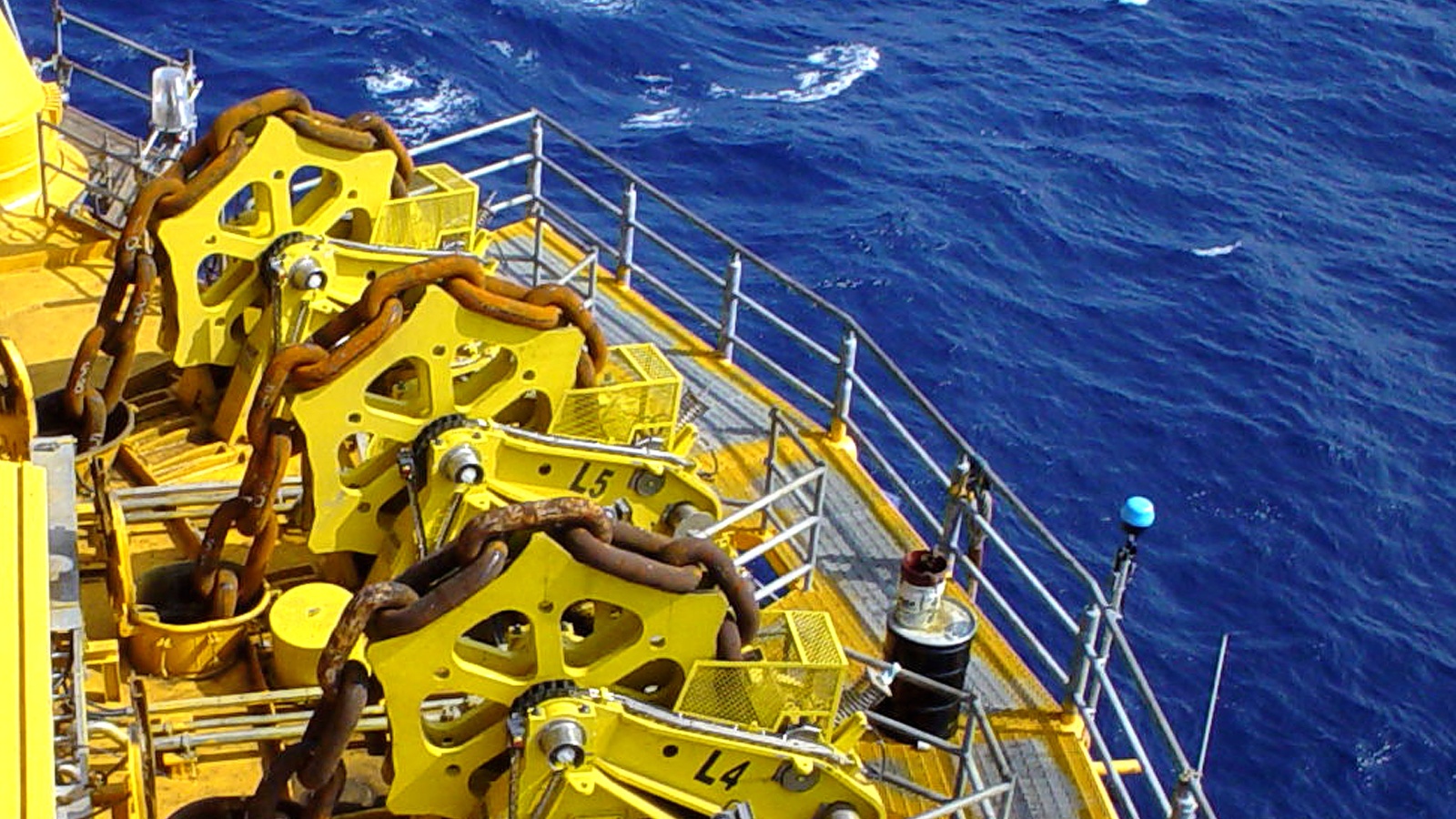 Pusnes offshore mooring systems - MacGregor.com Pusnes offshore mooring systems - MacGregor.com